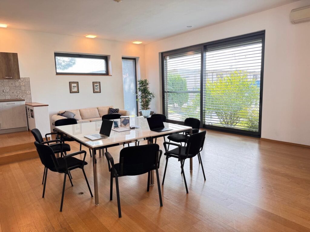 Laminati Cavanna Academy - Laminati Cavanna
